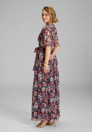 Swing Abendkleid Taillierter Schnitt mit flie&szlig;endem Rockteil