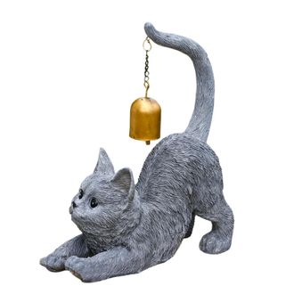 Generico Skulptur einer Katze, die sich ausstreckt, aus Harz mit Glocke am Schwanz, Tierfiguren zur Dekoration des Hauses, f&uuml;r Garten, Eingang, Schreibtisch, W