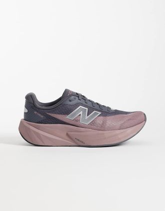 New Balance Fuelcell Rebel v5 Damen-Laufsneaker in Braun und Schwarz