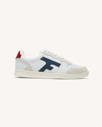 Faguo Baskets en cuir blanc et bleu fonc&eacute;