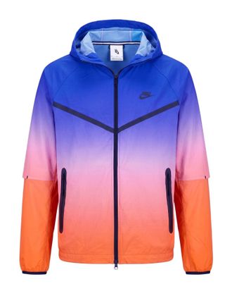 Nike JACKEN & M&Auml;NTEL - Jacken und Anoraks auf YOOX.COM