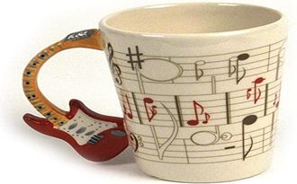 Puckator 1x Puckator Keramik Tasse mit Noten und Gitarrenhenkel von Ted Smith Farbenauswahl nach Zufallsprinzip