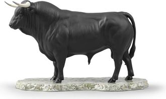 Lladro Figur Kampfstier. Bull. Porzellan
