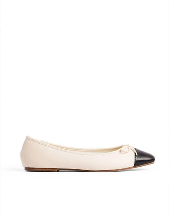 NA-KD Ballerines &agrave; bout contrastant - Blanc cass&eacute;/noir