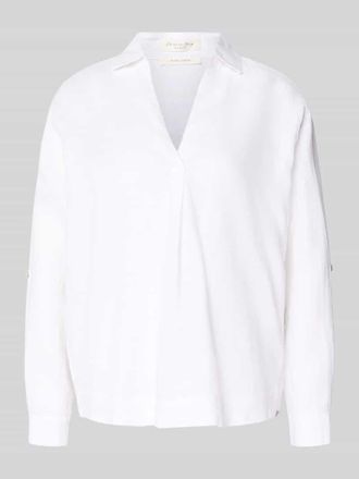 Christian Berg Regular Fit Leinenbluse mit V-Ausschnitt