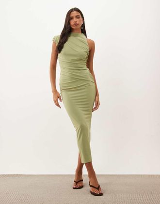 Asos robe midi asym&eacute;trique fronc&eacute;e &agrave; col montant en vert sauge