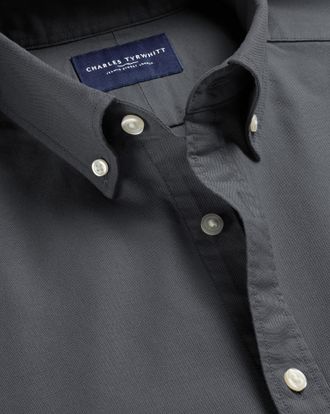 CHARLES TYRWHITT Vorgewaschenes Stretch-Oxfordhemd mit Button-down-Kragen - Schiefergrau