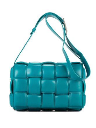 Bottega Veneta Schultertasche mit wattiertem Leder - Blau