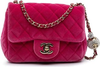 Chanel Hobo Bags - Mini Square Classic Velvet Pearl Crush Single Flap - Gr. unisize - in Gold - für Damen