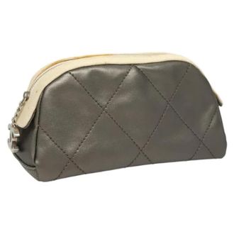 Chanel Pre-owned Cuir trousses-de-toilette - Femme - Pre-owned - Gris - Taille: ONE Size