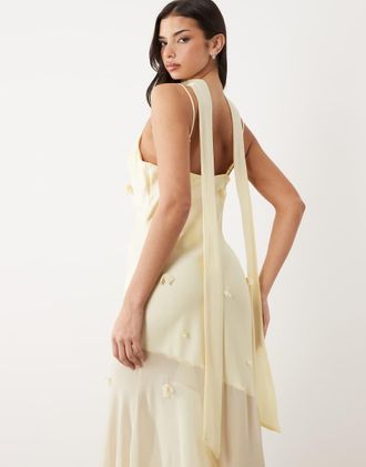 Gina Tricot Gina Tricot - Robe longue transparente &agrave; col b&eacute;nitier et fleurs en relief - Jaune