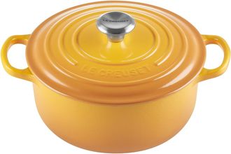 LE CREUSET Le Creuset Signature Gusseisen-Bräter mit Deckel, Ø 20 cm, Rund, 2.4 l, 3.092 kg, Nectar, 21177206724430