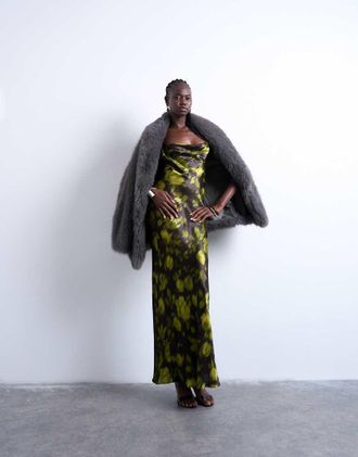 Topshop Robe nuisette longue à col bénitier - Imprimé fleuri grunge-Brown