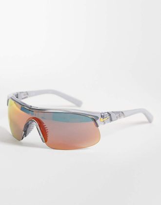 Nike Show X1 - Lunettes de soleil - Gris-Argent&eacute;