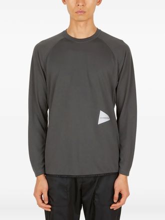 And Wander t-shirt à logo imprimé - Gris