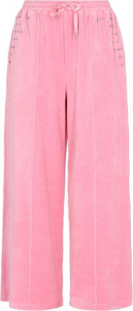 Faina Hose Fashion Look