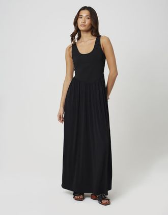 Brave Soul Robe mi-longue &eacute;vas&eacute;e sans manches - Noir