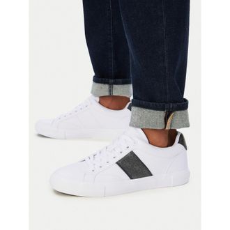 Guess Sneakers Guess FMTCRI FAL12 Wei&szlig;