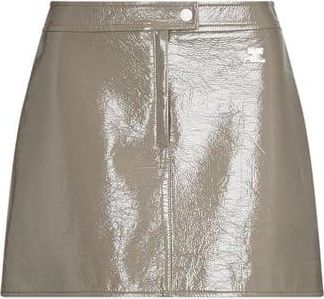 Courr&egrave;ges Jupe courte en vinyle