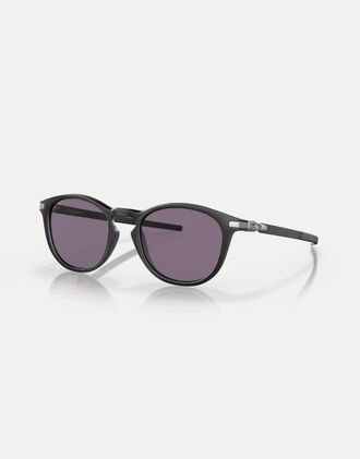 Oakley Pitchman - Lunettes de soleil rondes &agrave; verres gris - Noir satin&eacute;