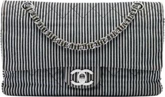 Chanel Sac port&eacute; &eacute;paule Pre-owned Double Flap - Femme - Pre-owned - Noir - Taille: ONE Size