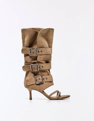 Bershka Sandales &agrave; talon et boucles - Beige-Neutre