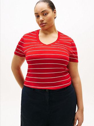 Tommy Hilfiger T-shirt slim Curve &agrave; col en V et drapeau brod&eacute;