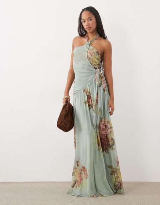 Asos robe longue &agrave; imprim&eacute; fleuri, dos nu nou&eacute;, avec d&eacute;tail de ceinture en bleu