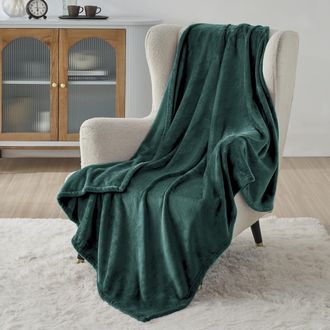 Bedsure Kuscheldecke Flauschig Decke Fleecedecke - Wohndecke Warm Winter Weich, Sofadecke Kleine, Decke Couch Blanket, Wohn- & Kuscheldecken Kinder 130x150cm,