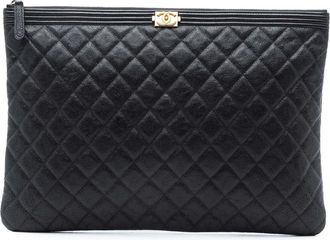 Chanel Clutches - Large Quilted Caviar Boy O Case Clutch - Gr. unisize - in Schwarz - f&uuml;r Damen