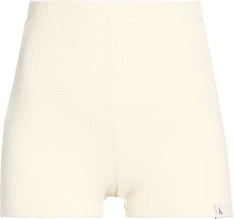 Calvin Klein HOSEN & R&Ouml;CKE - Shorts & Bermudashorts auf YOOX.COM