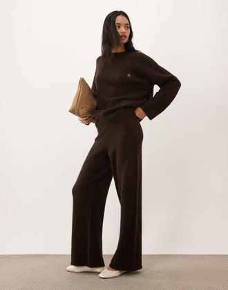 4th & Reckless ensemble coordonn&eacute; pantalon large en maille couleur chocolat-Marron