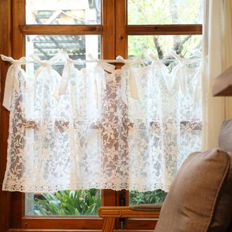 A.Monamour Gardine Scheibengardinen Kurzstores Wei&szlig;e Transparente Voile Spitze mit Blumen Stickerei Kurzvorhang Kurzgardinen K&uuml;chengardine K&uuml;chenvorhang K&uuml;che Vo