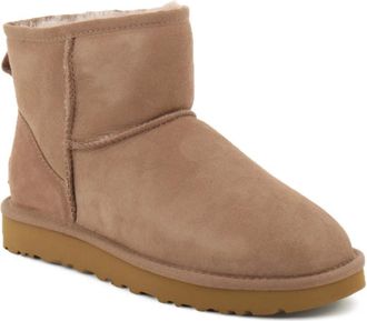 UGG Classic II Boot - Femme - Chaussures - Brun - Taille: 39 EU