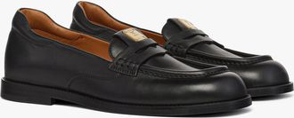 MCM Loafer aus Kalbsleder mit Messingplakette
