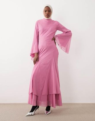 Asos Lang&auml;rmliges, mehrlagiges Maxikleid in Rosa mit Godet-Falten und asymmetrischem Schnitt