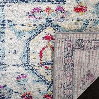 Safavieh Traditionell Teppich f&uuml;r Wohnzimmer, Esszimmer, Schlafzimmer - Madison Collection, Kurzer Flor, Hellgrau und Fuchsia, 122 X 183 cm