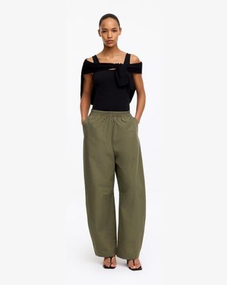 Arket Baumwollhose Mit Barrel Leg -Gr&uuml;n