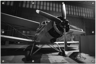 Wallario Outdoor-Poster f&uuml;r Garten oder Balkon Klassiker der Luftfahrt, Motivbanner Gr&ouml;&szlig;e: ca. 80 x 120 cm, Outdoor-Bild