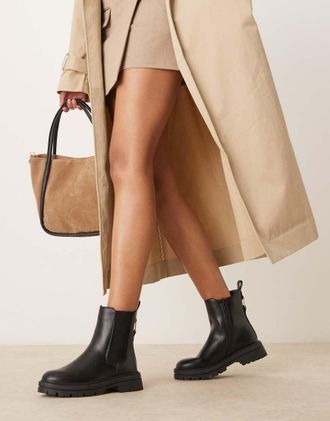 New Look Chelsea-Stiefel aus Kunstleder in Schwarz mit dicker Sohle