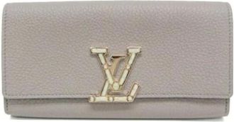 Louis Vuitton Portefeuille Pre-owned Capucines M80928 - Femme - Pre-owned - Gris - Taille: ONE Size