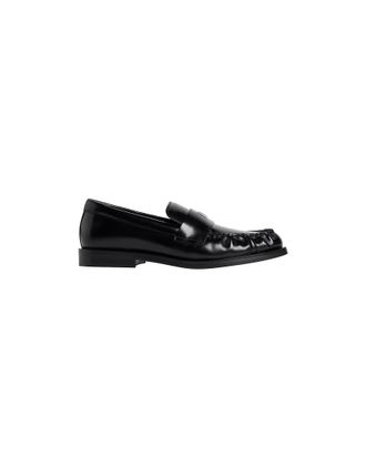 Calvin Klein Theo - Leder-Loafer mit plissierter Zehenpartie in Triple Black-Schwarz