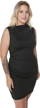 Trendyol Trendyol Damen Mini Bodycon Slim Plus Size Dress Kleid, Schwarz, X-Large