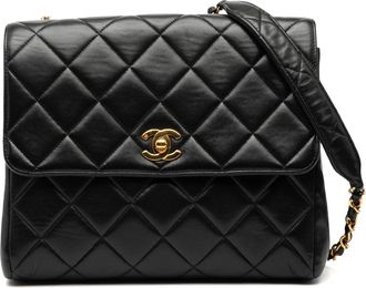 Chanel Hobo Bags - Small Square Lambskin Straight Single Flap - Gr. unisize - in Schwarz - f&uuml;r Damen