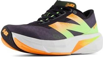 New Balance Chaussures de Course FuelCell Rebel V4 pour Femme, Noir/Graphite/Blanc, 40 EU