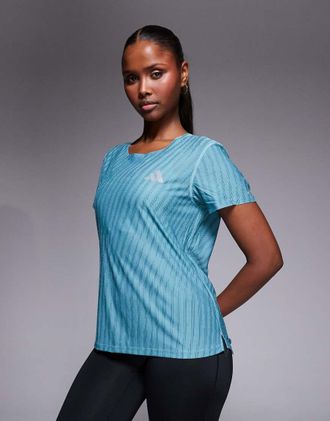 adidas adidas Running - adi365 - T-Shirt in Petrol mit Print-Gr&uuml;n