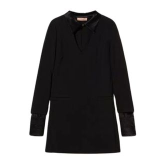 Twinset Femme, Robes, Noir, Taille: 42 FR Robe Noire en Crêpe Col en V Manches Longues