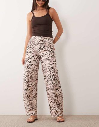 Miss Selfridge Jean bouffant &agrave; imprim&eacute; animal-multicolore