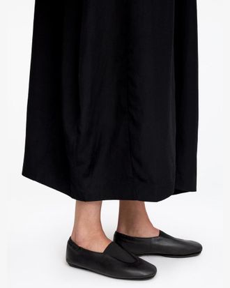 Arket Sportlicher Lederballerina -Schwarz