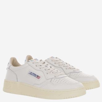 Autry Womens Leather Sneakers Medalist Low White Trainers